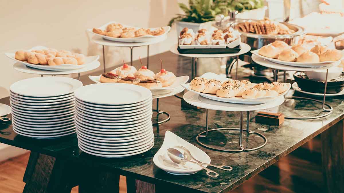 Corporate high tea buffet that can customize and affordable in Singapore